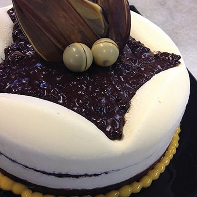 Chocolatier Choco Bisc — English